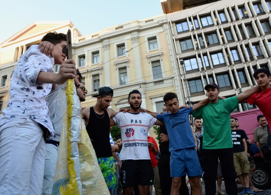 The Block Party, Athens Style – Borderland